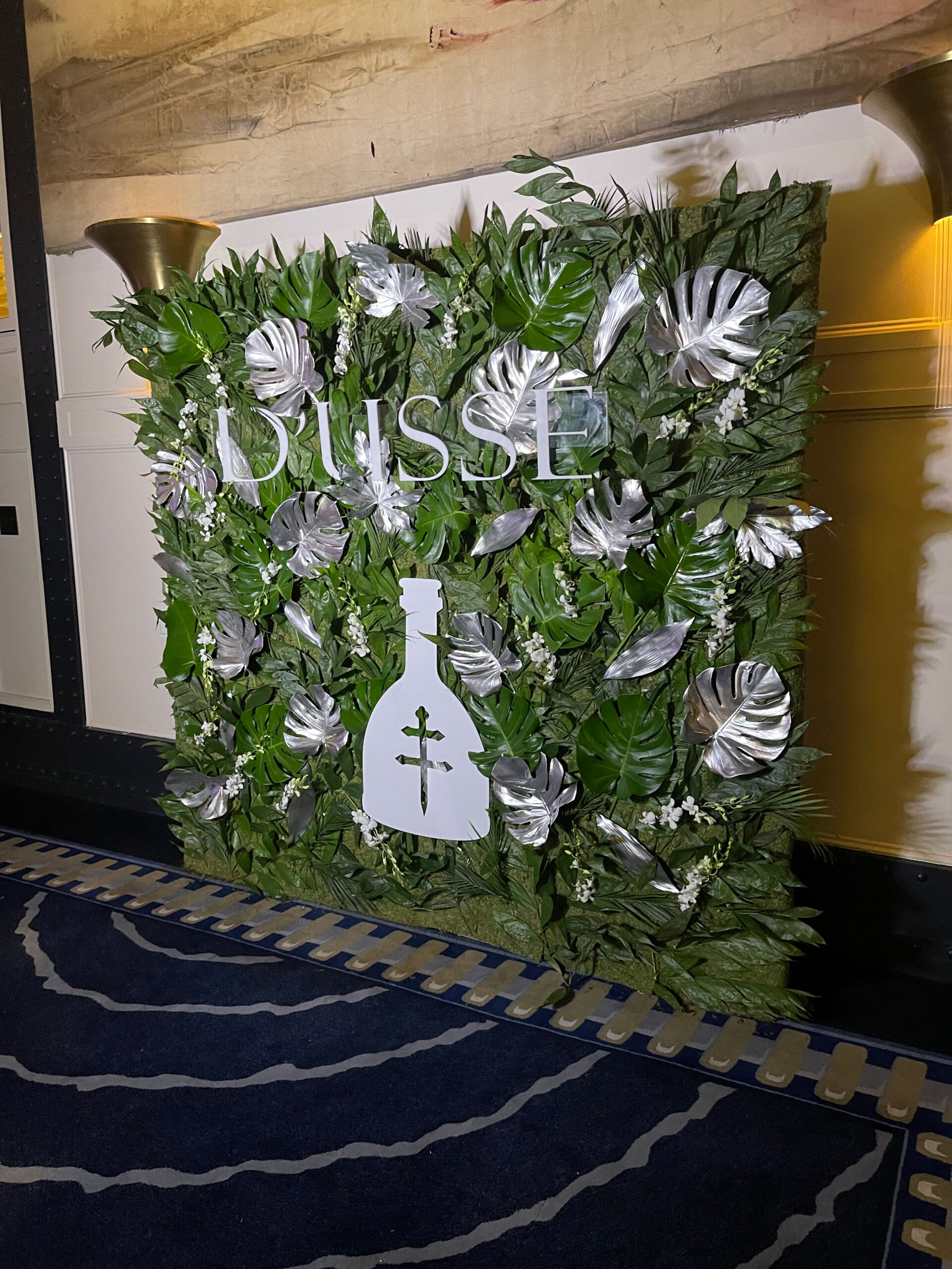 Transform Your Event with Custom Flower Walls — From Corporate ...